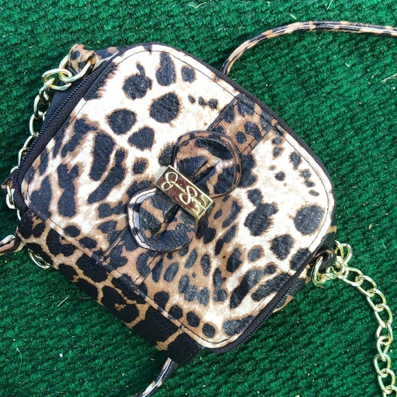 Jessica Simpson | Bags | Jessica Simpson Leopard Print Small Crossbody ...